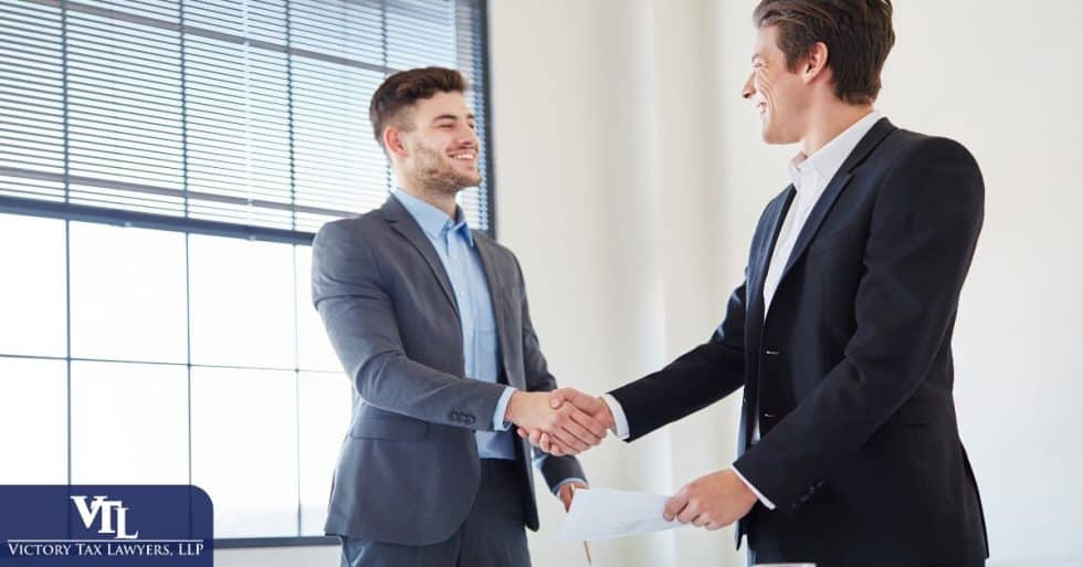 How Much Does a Tax Attorney Cost? Fees and Factors